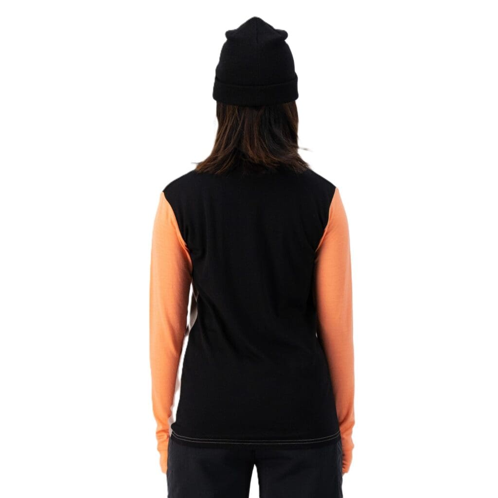 Mons Royale Yotei Merino High Neck Long Sleeve Women's -Punch / Cinder ...